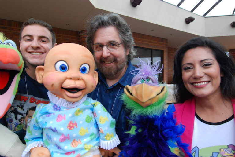 Axtell puppets unite | Vent Haven International Ventriloquists' ConVENTion